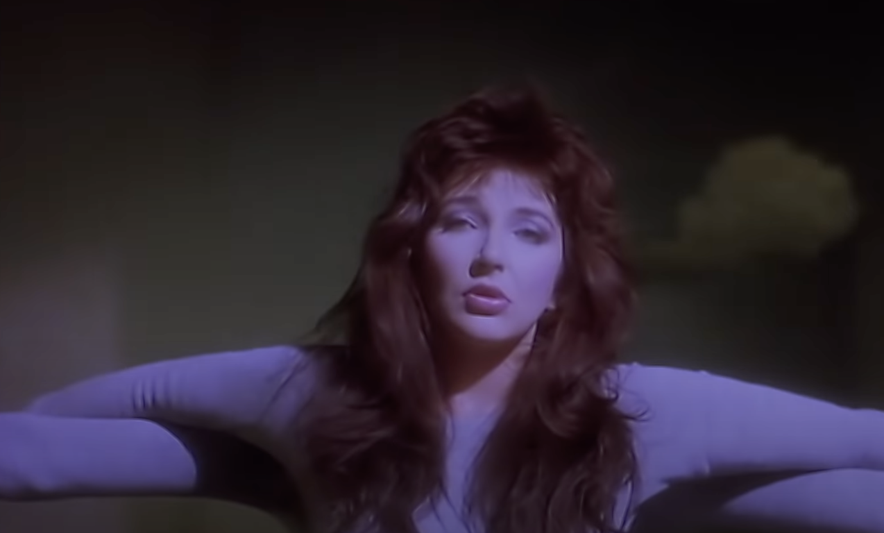 Running Up That Hill : la vidéo du tube de Kate Bush dépasse les 100 ...